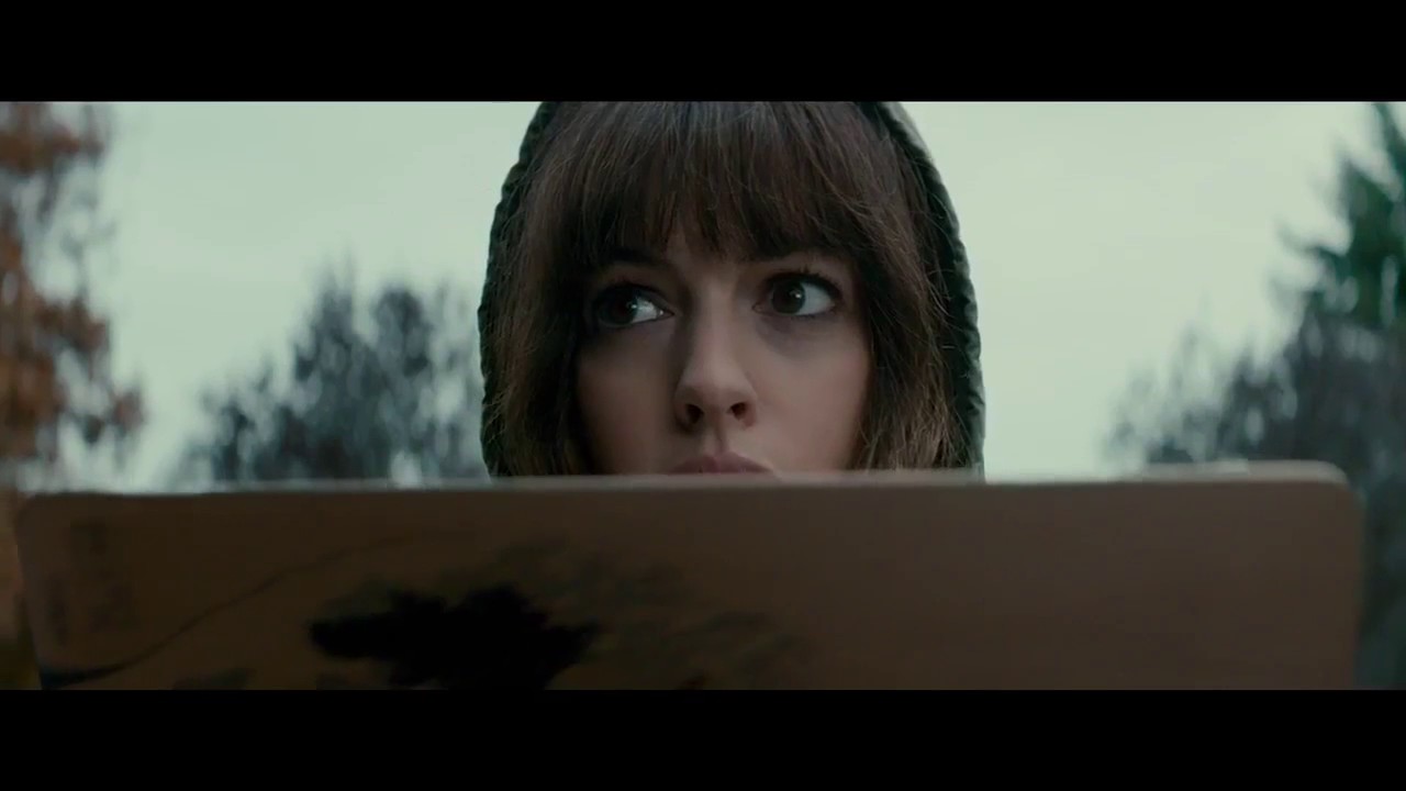 Colossal - Teaser Trailer - YouTube