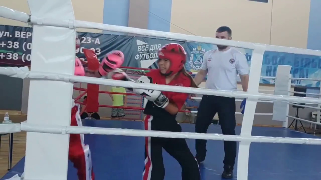 Girls' kickbox WKA, Light contact Kira&Janna 1.06.19 - YouTube