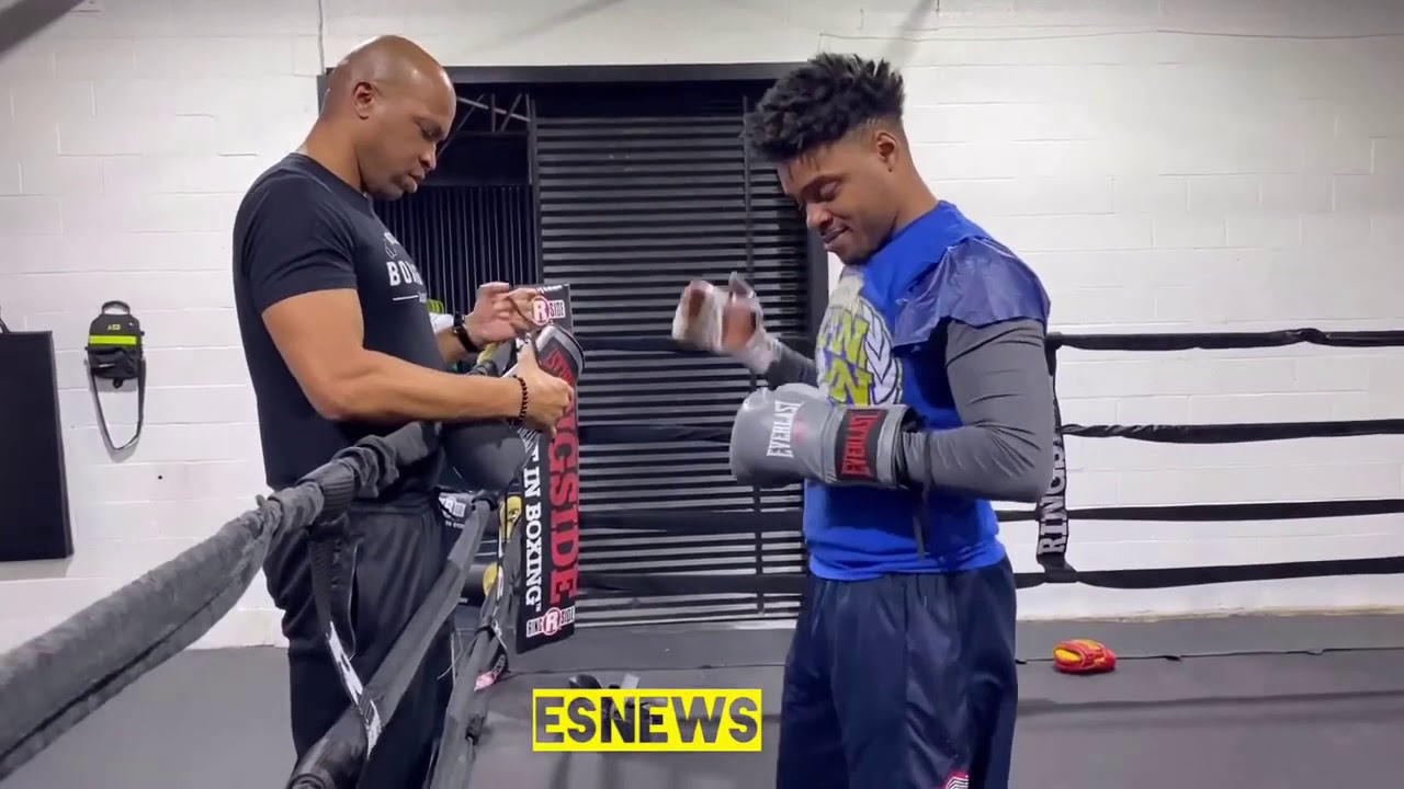 Errol Spence Coach Derrick James Keeping It 100 EsNews Boxing - YouTube