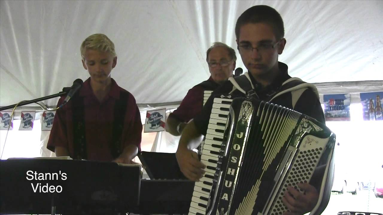 Pan Franek - 2015 - Helena Polka - Perogi Festival Detroit Michigan ...