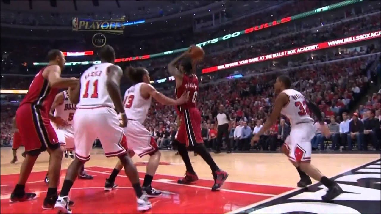 LeBron James NASTY Tomahawk Dunk against the Bulls in HD (Game 2, May ...