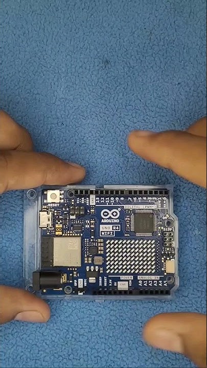 Arduino R4 Wifi Unboxing🔥#shorts #ytshorts #trending #arduino #arduinoproject #arduinor4 # ...