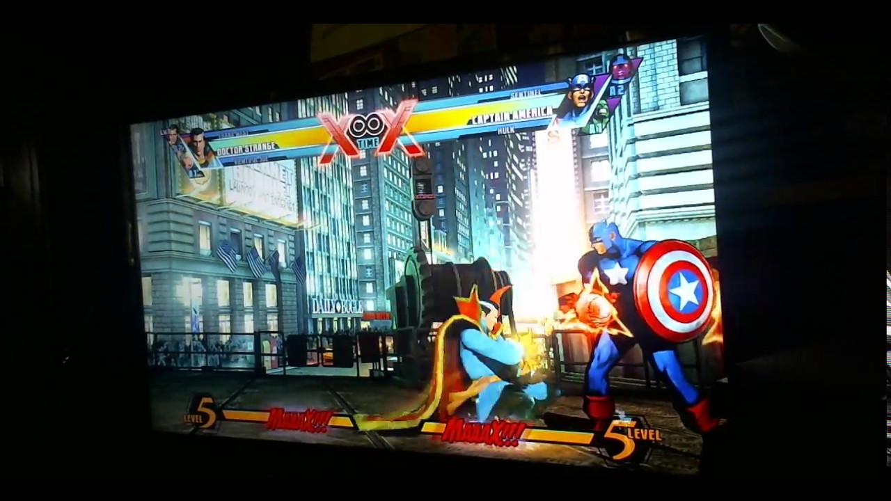messing around in training mode on umvc3 - YouTube