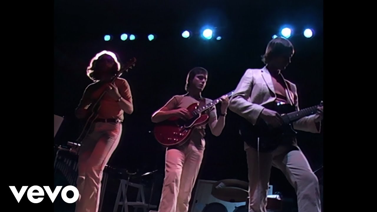 Mike Oldfield - Tubular Bells (4: First Crescendo / Live 1979) - YouTube