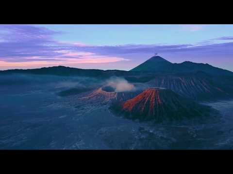 Gökhan Türkmen - Çatı Katı (AKUSTİK) (Alternatif Klip)