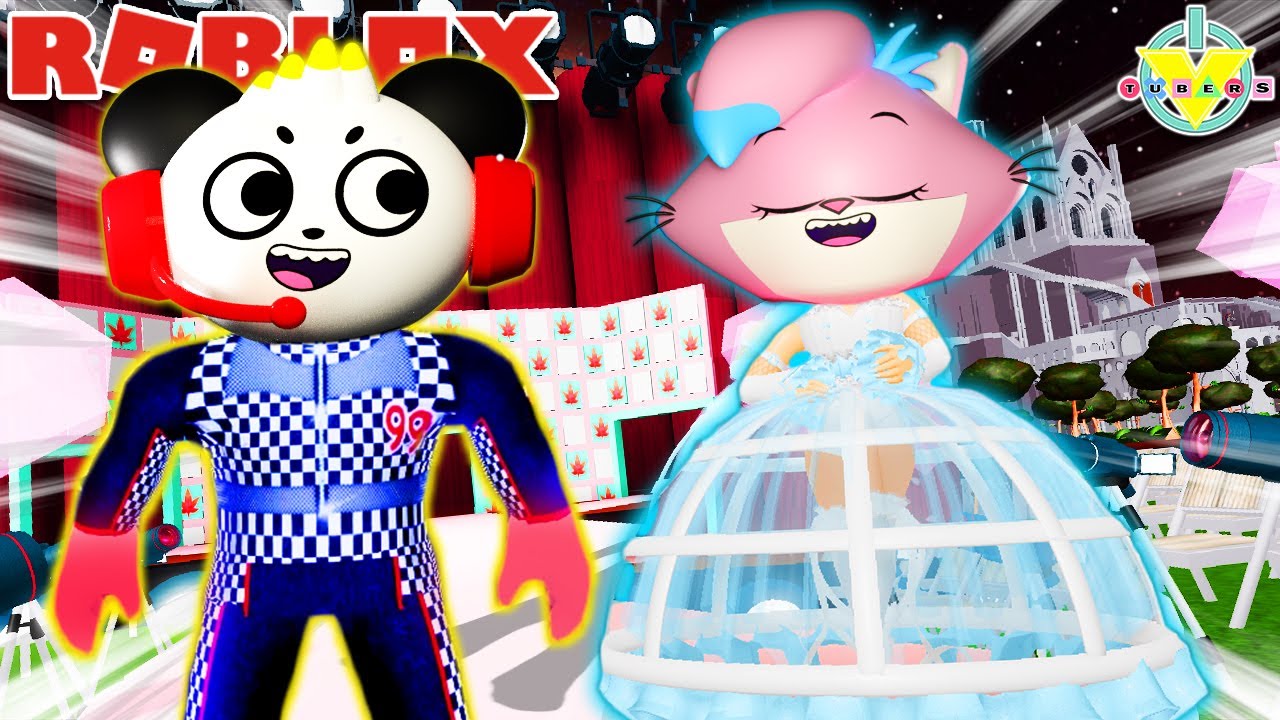 Who Has The Better Outfit!? Let's Play Roblox Royale High Alpha Lexa VS ...