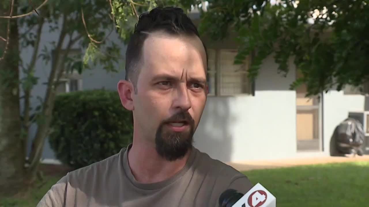 Man applies to 60 entry-level jobs and gets 1 interview - YouTube