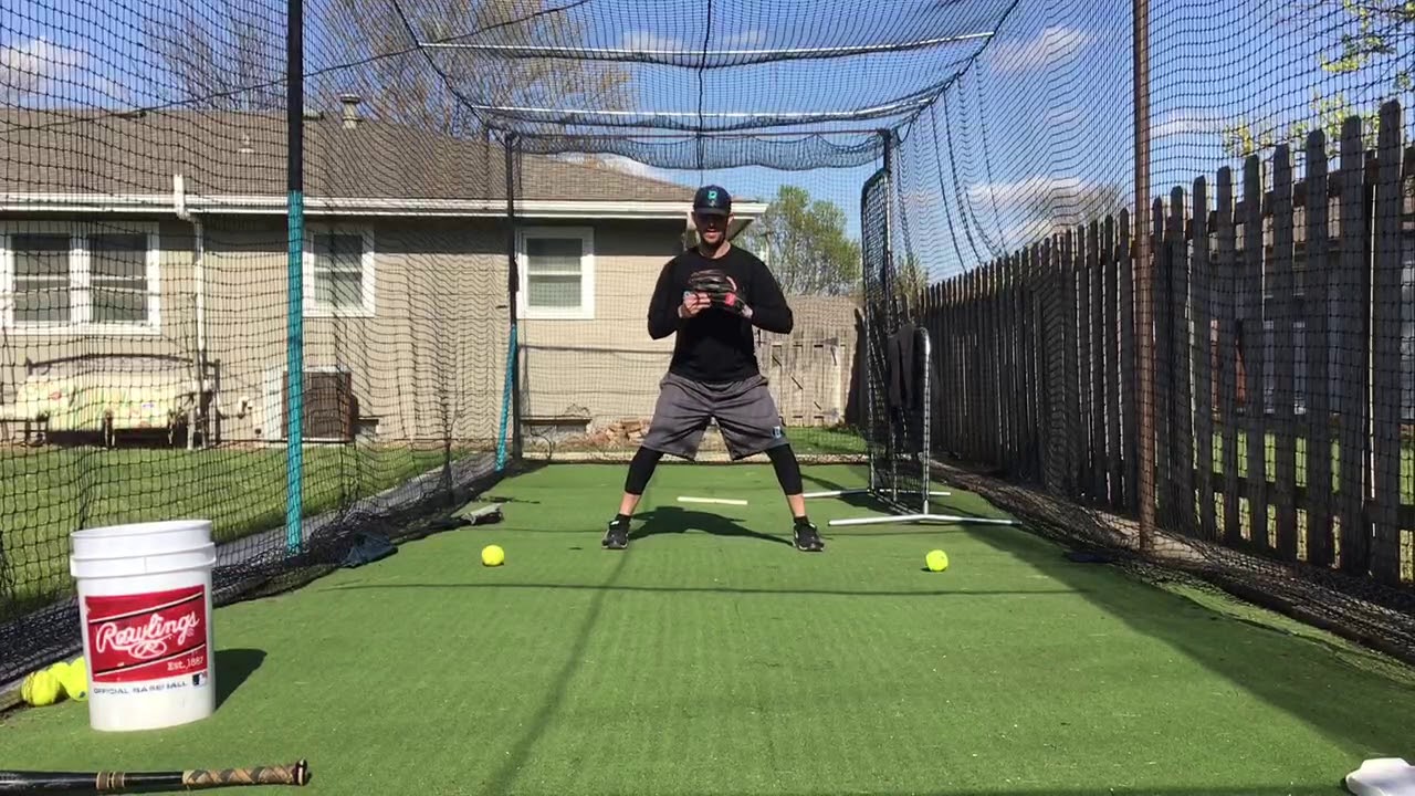 side shuffle fielding drill - YouTube