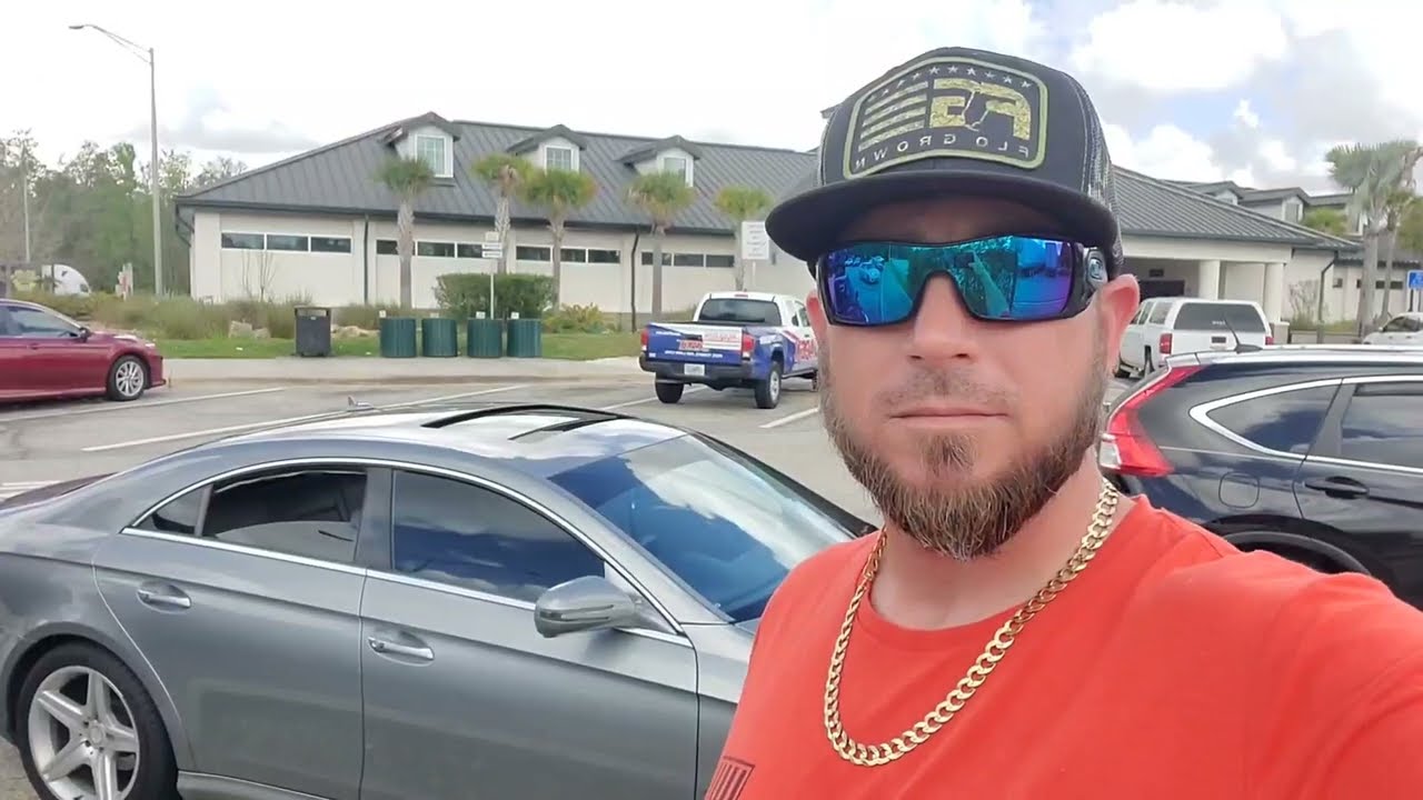 HOW TO JUMP START MERCEDES CLA 550 - YouTube