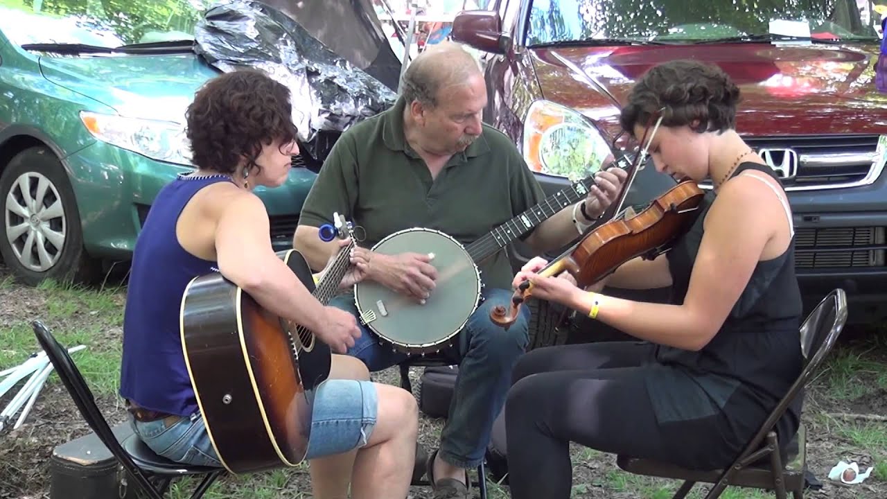 Clifftop 2013 Camp Jam "Lacy Brown" - YouTube