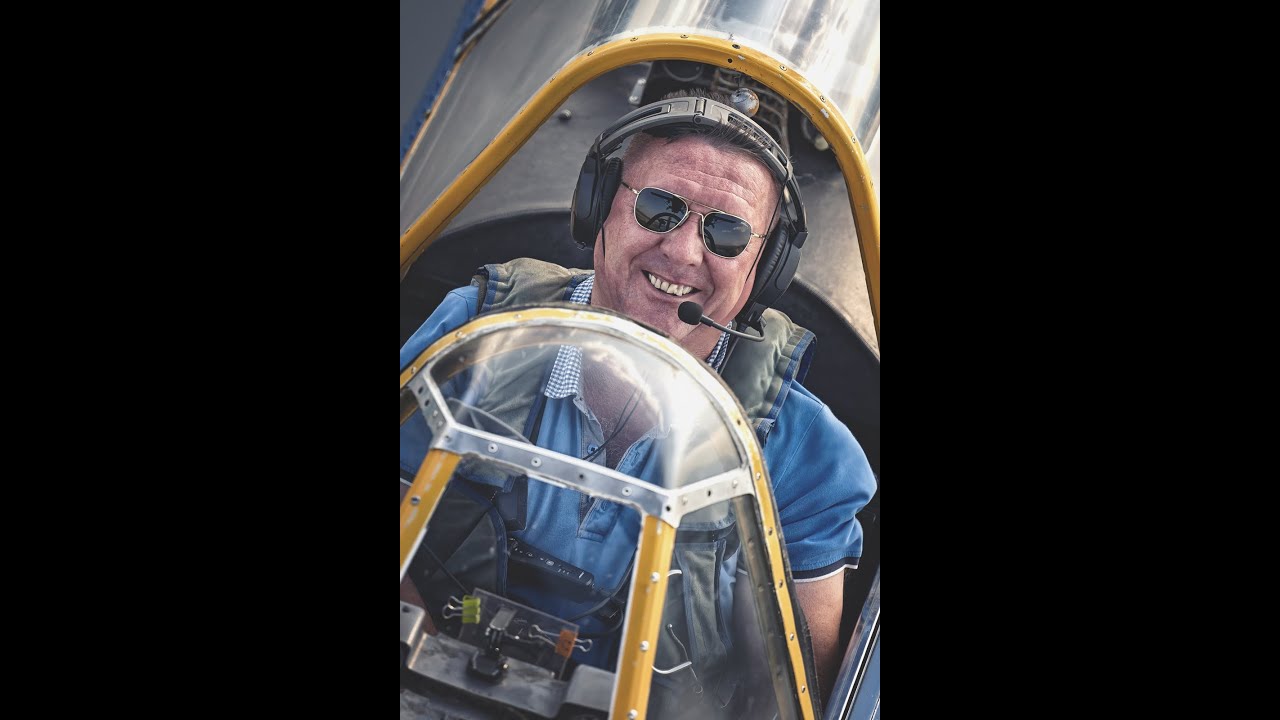 ,,A repülés? Egy érzés. Szerintem." - Vári Gyula - YouTube