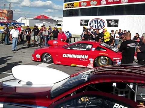 Bob Glidden start up and burnout - YouTube