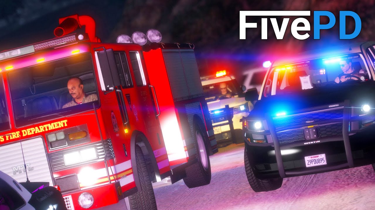 STOLEN FIRETRUCK! | Super Troopers | FivePD 16 - YouTube