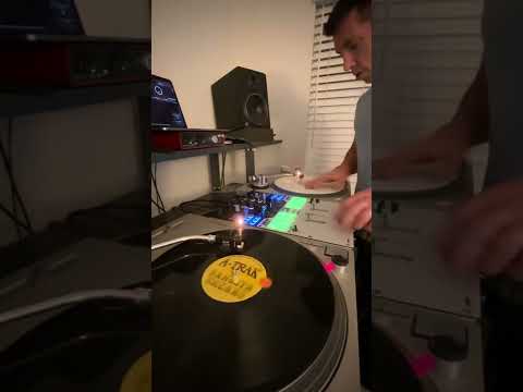 DJ Aslan Freestyle Scratches