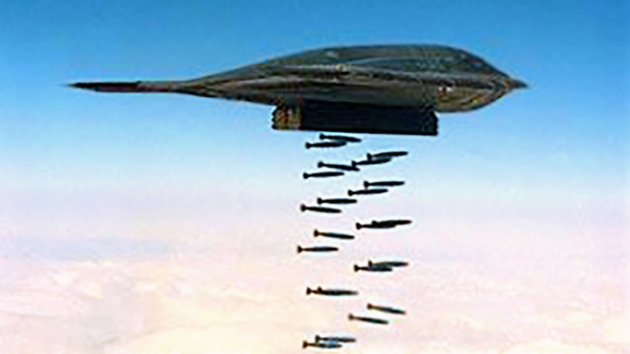 Russia Is Worried Because Of The US Secret Bomber - YouTube