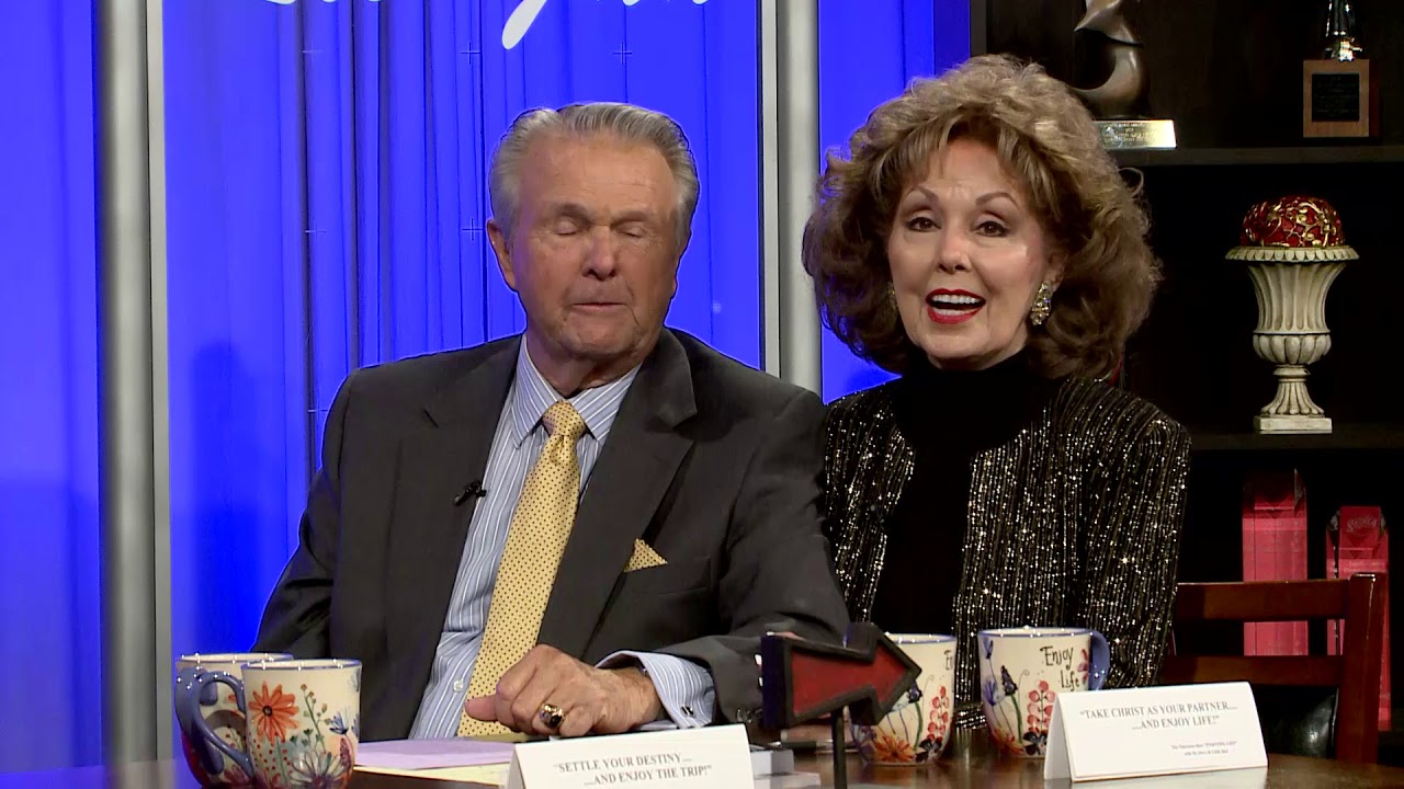 Enjoying Life with guests Jim and Katie Hefner #37 - YouTube