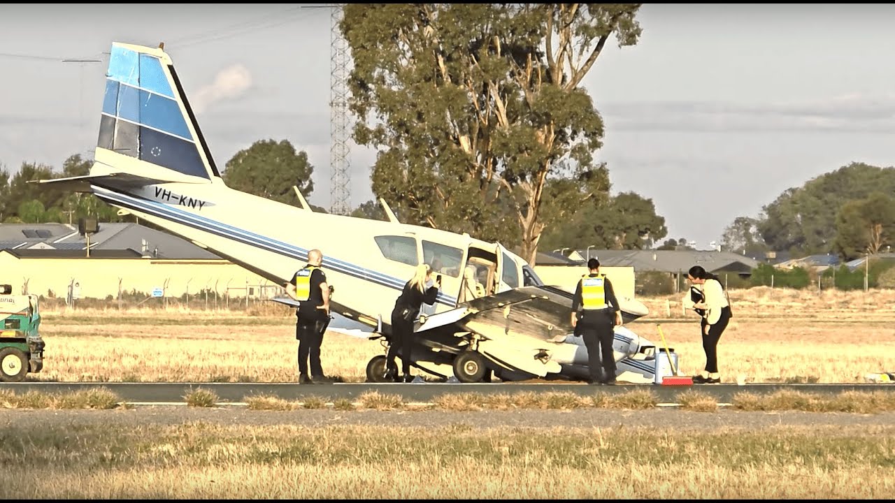Aircraft Crashes Into Runway - Airport Emergency - Piper PA-23 - Plane ...