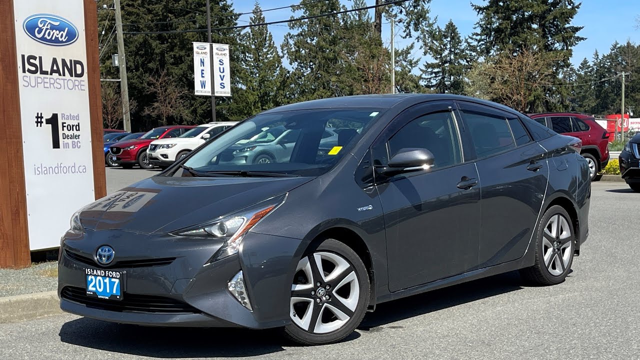 2017 Toyota Prius Hybrid+ Reverse Camera, Heated Seats, CD Player ...