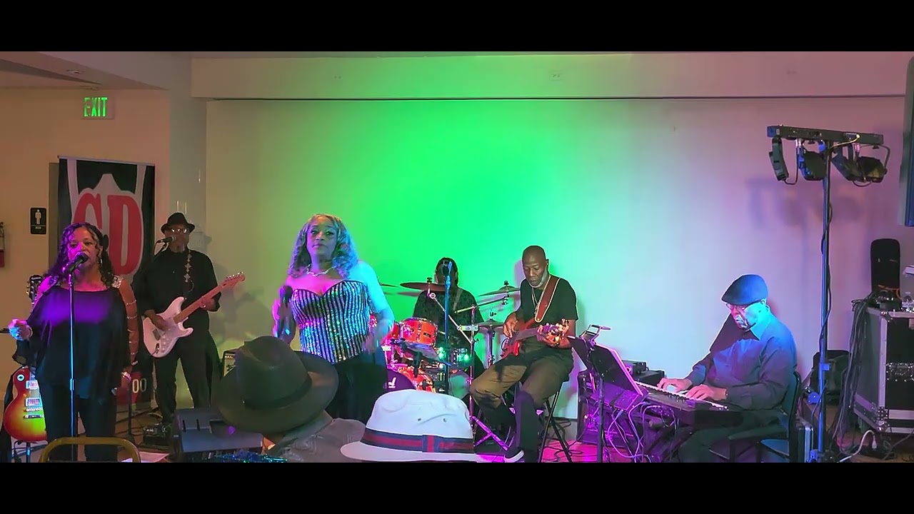 Afterthought Band singing "Young Hearts Run Free", at Wine Down ...