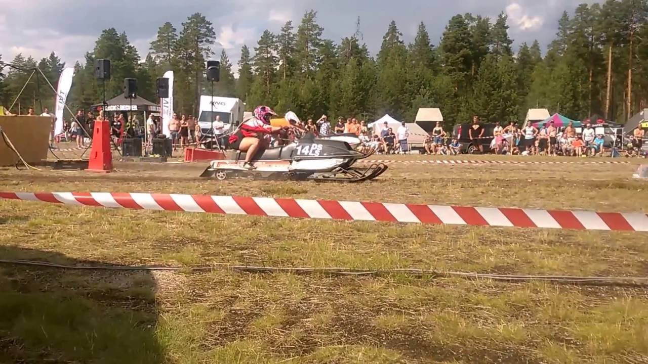 Snowmobile DRAG RACE on grass - YouTube