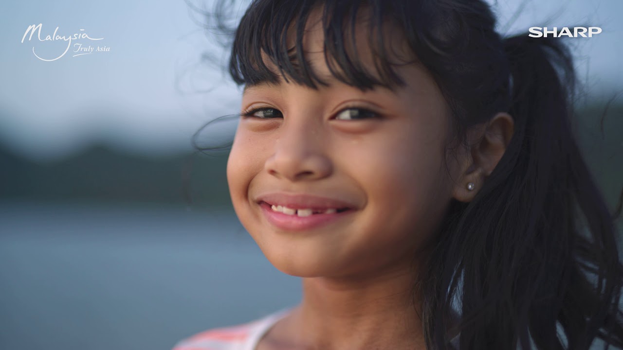 Sharp 2020 demo 4K - YouTube
