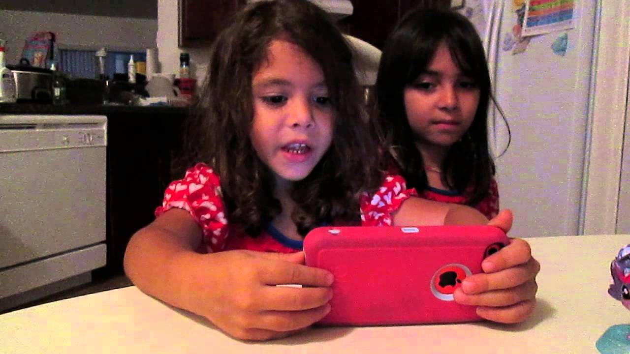 Sasha singing "My little pony wedding song" - YouTube