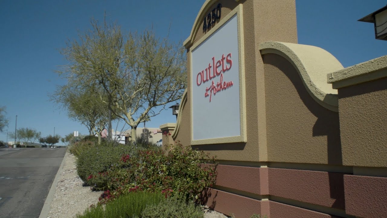 Shopping at the Outlets At Anthem - YouTube