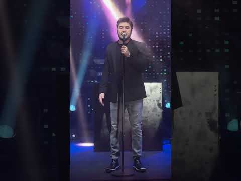 Mustafa Ceceli dün Kayseri'de özel bir gecede sahne aldı