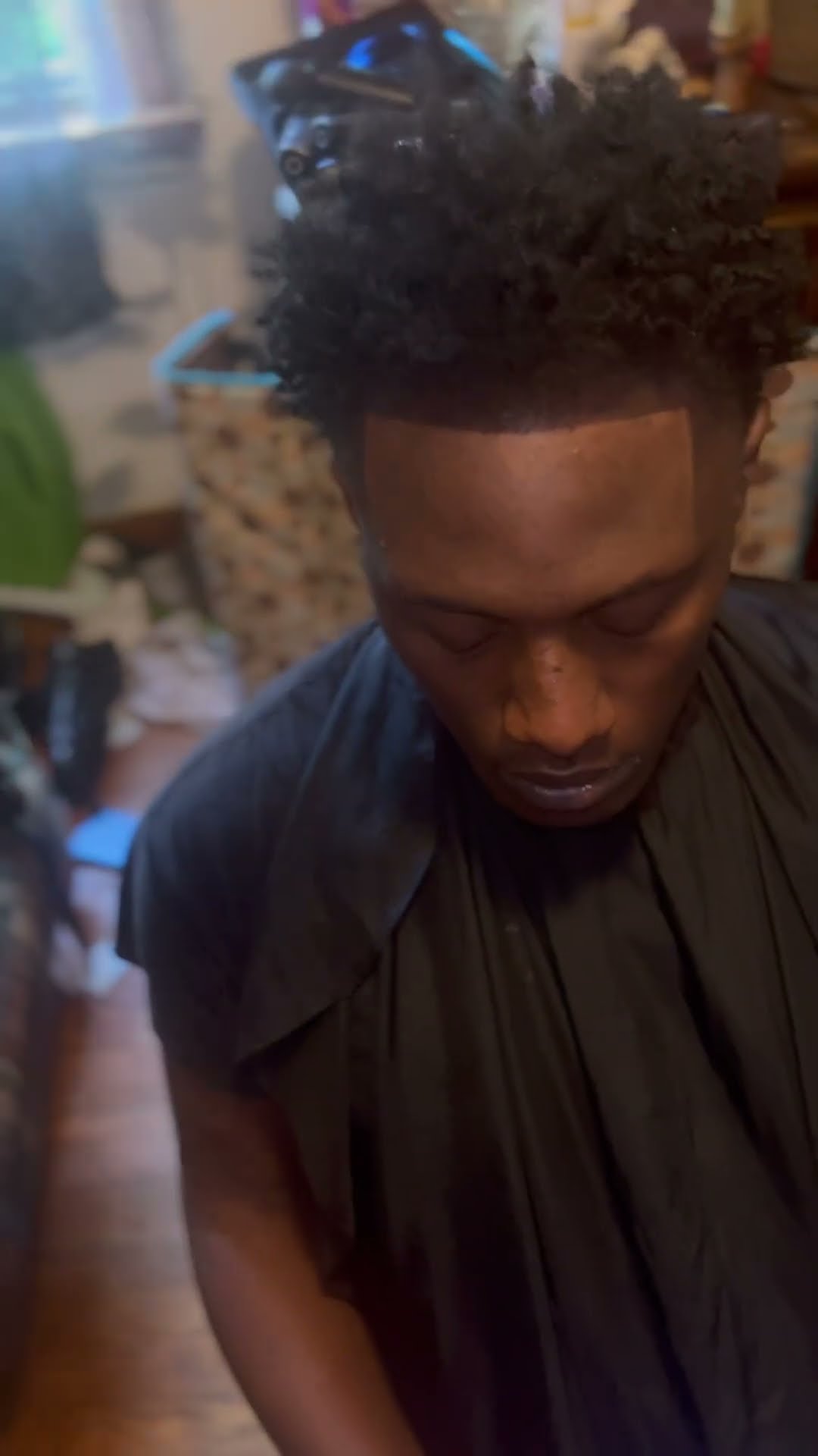 House call haircut #hightaper #hairsalon #314 #barbershop - YouTube