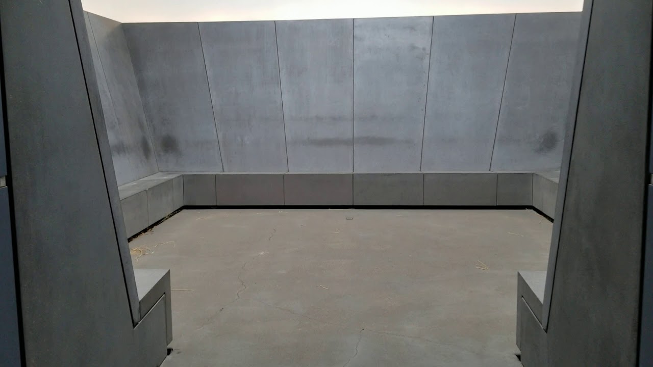 Walker Art - James Turrell Sky Pesher - YouTube