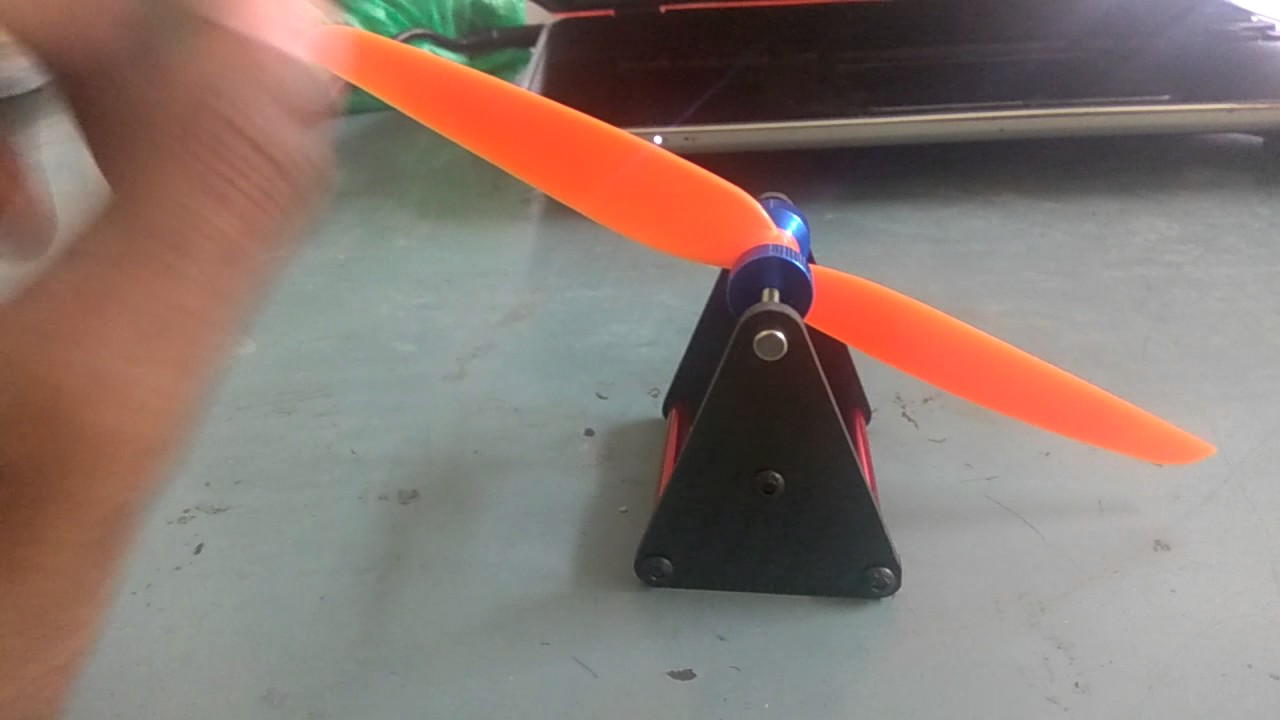 Mini Magnetic Propeller - YouTube