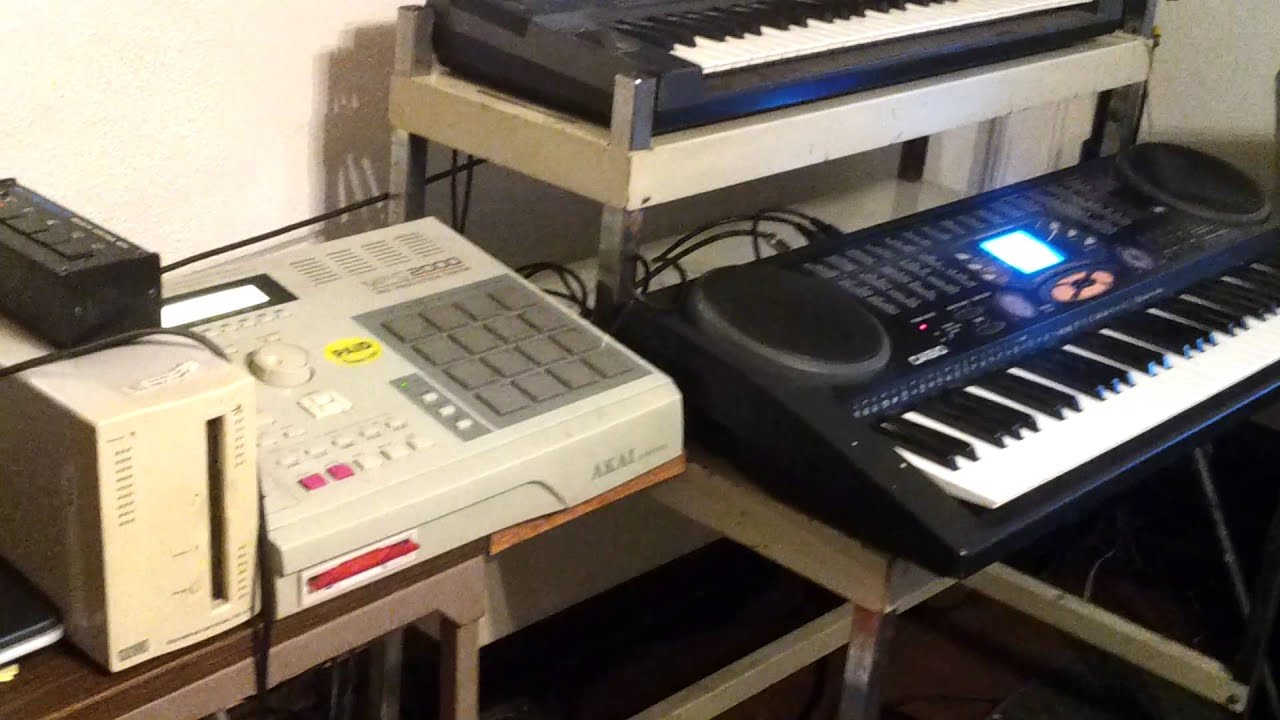 Setting up the analog studio. Here is progress! - YouTube