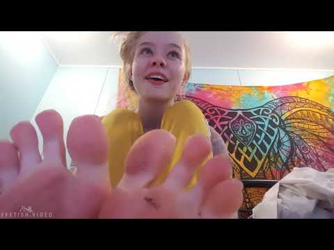 OgFeet - Sativa Skies 20 Question Feet Edition (RolePlay)