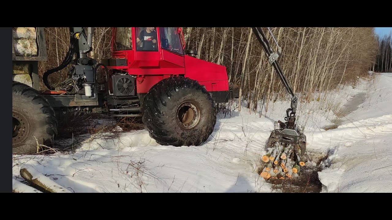 Homemade forwarder very important repairs and work again - YouTube
