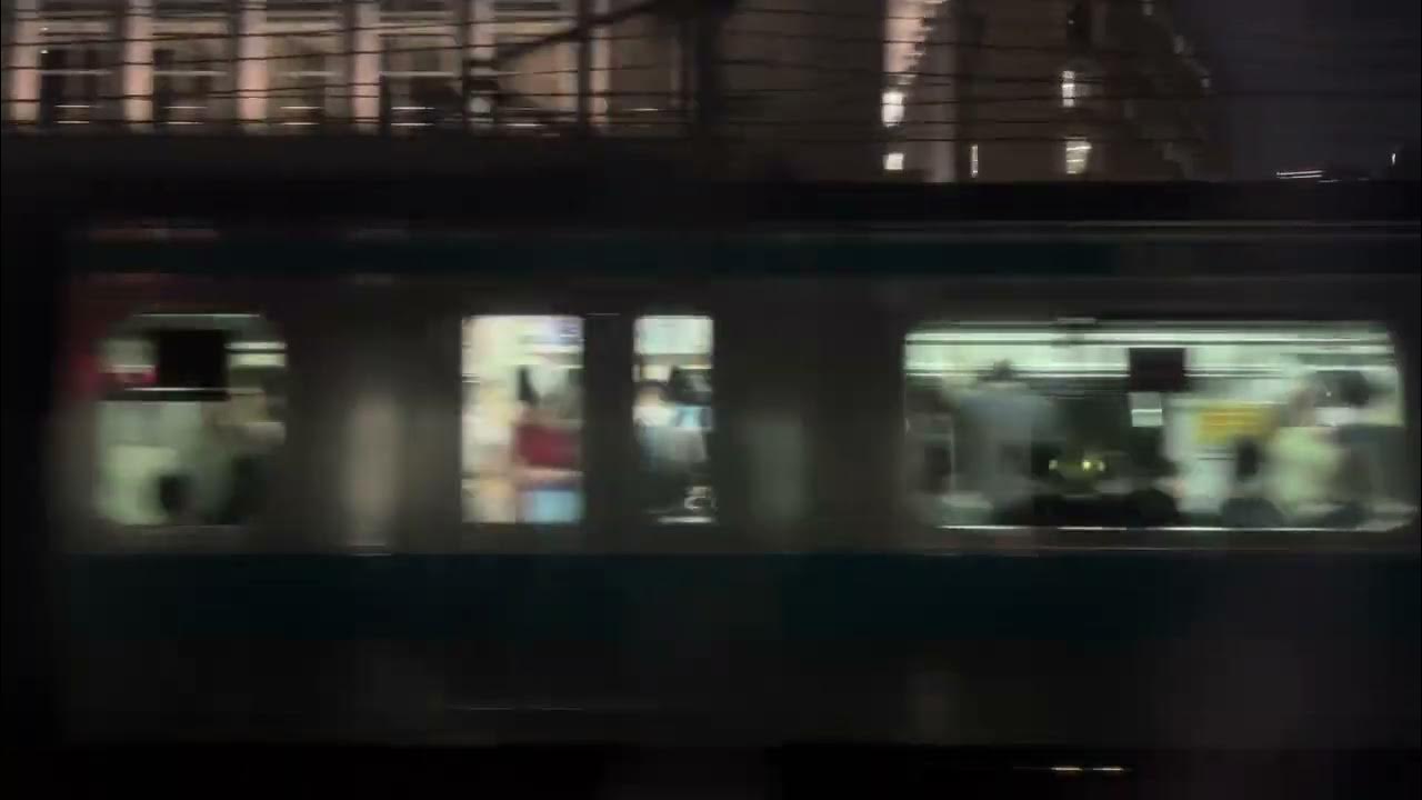 E531系対e233系 - YouTube