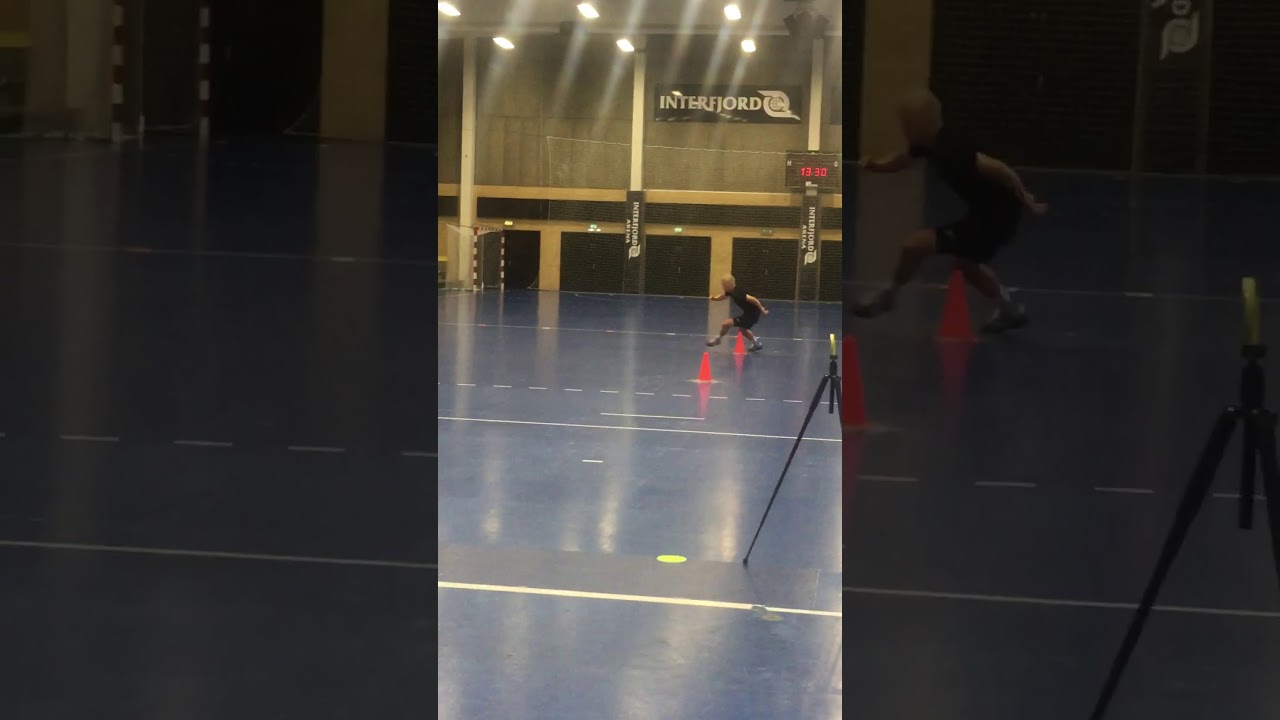 Arrowhead agility test - YouTube