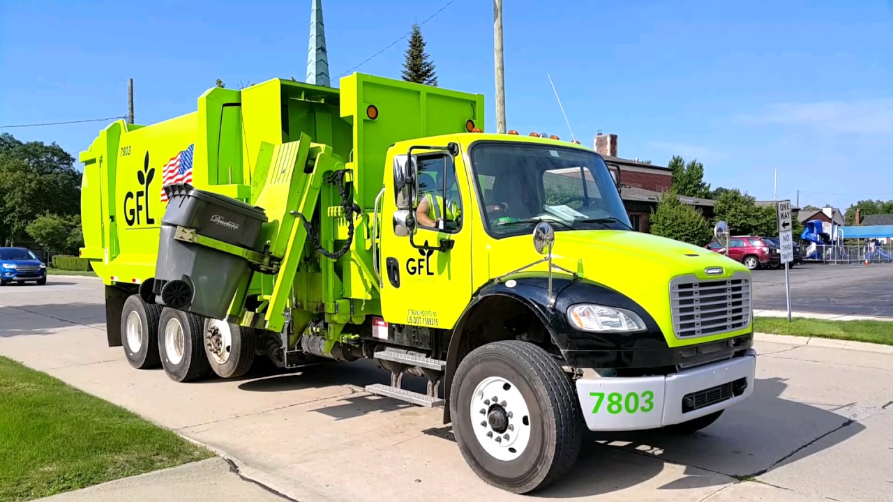 GFL Environmental: Freightliner M2 106/ G-S Products CollecStar 9000 ...