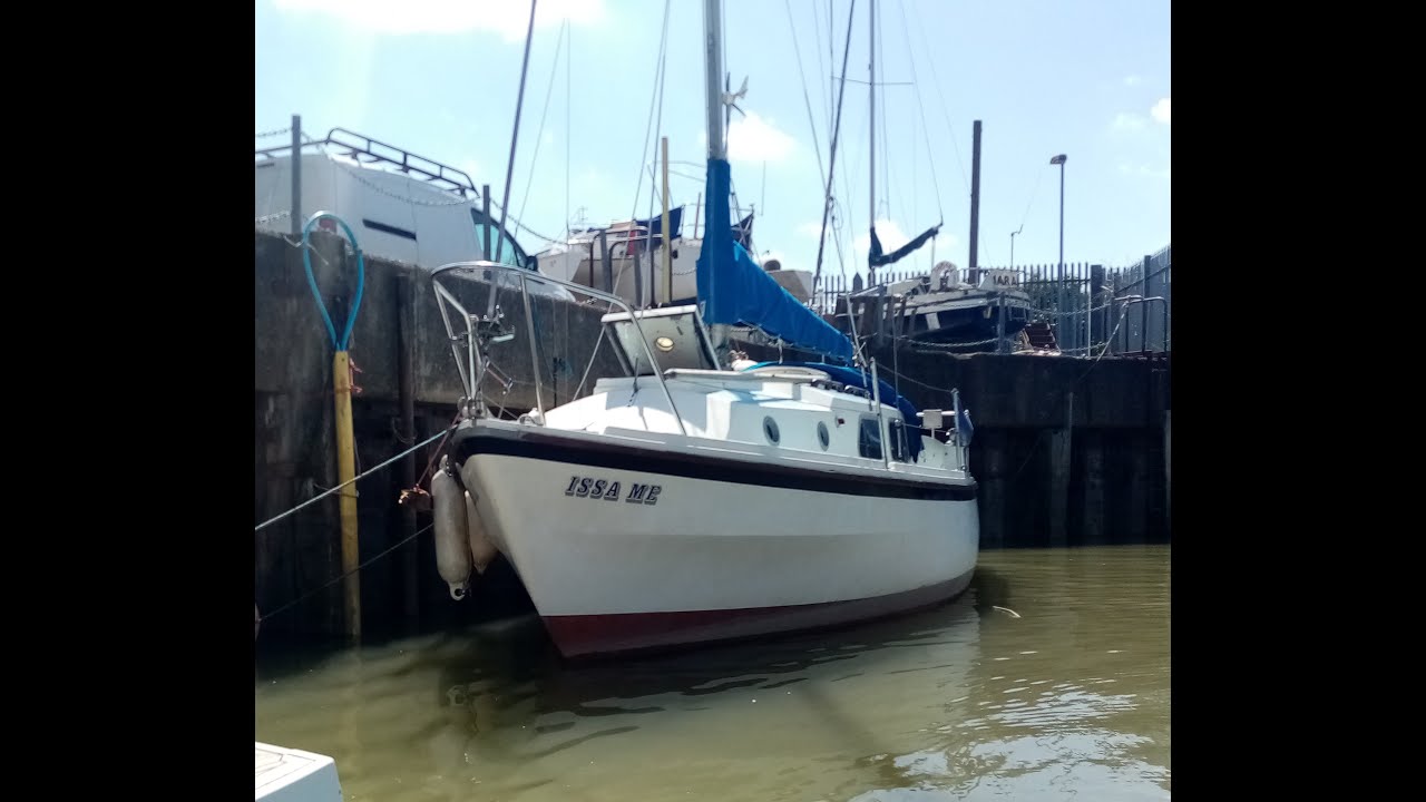 Westerly Centaur sailing - YouTube