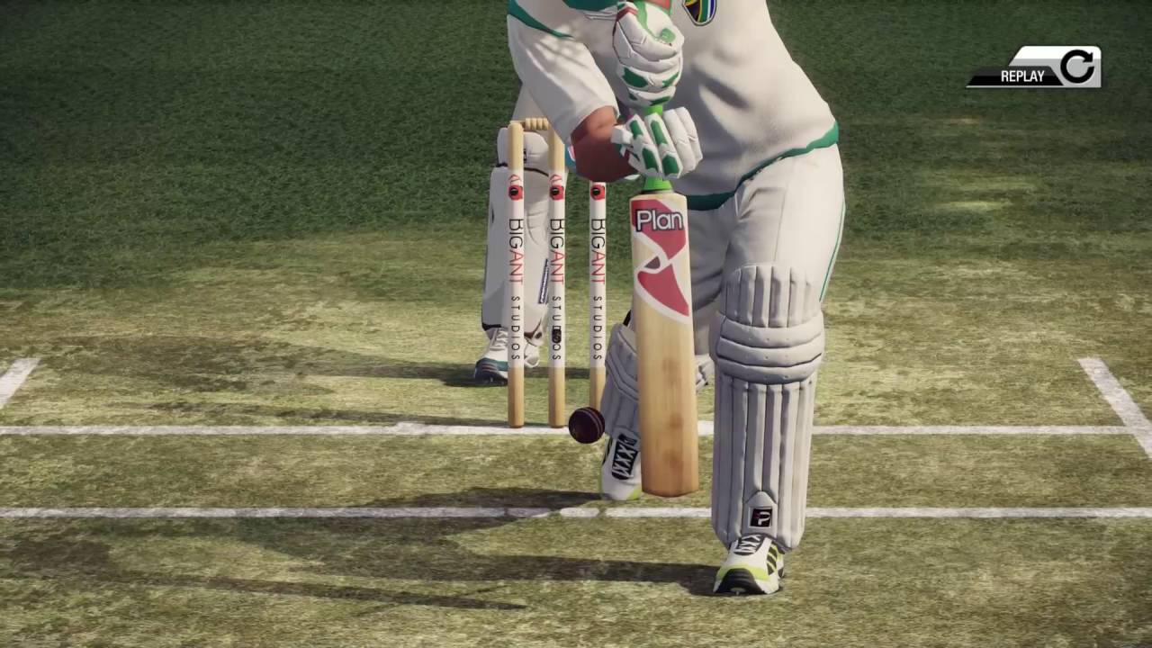 LBW Review in Big Ant's Don Bradman Cricket 14 - YouTube