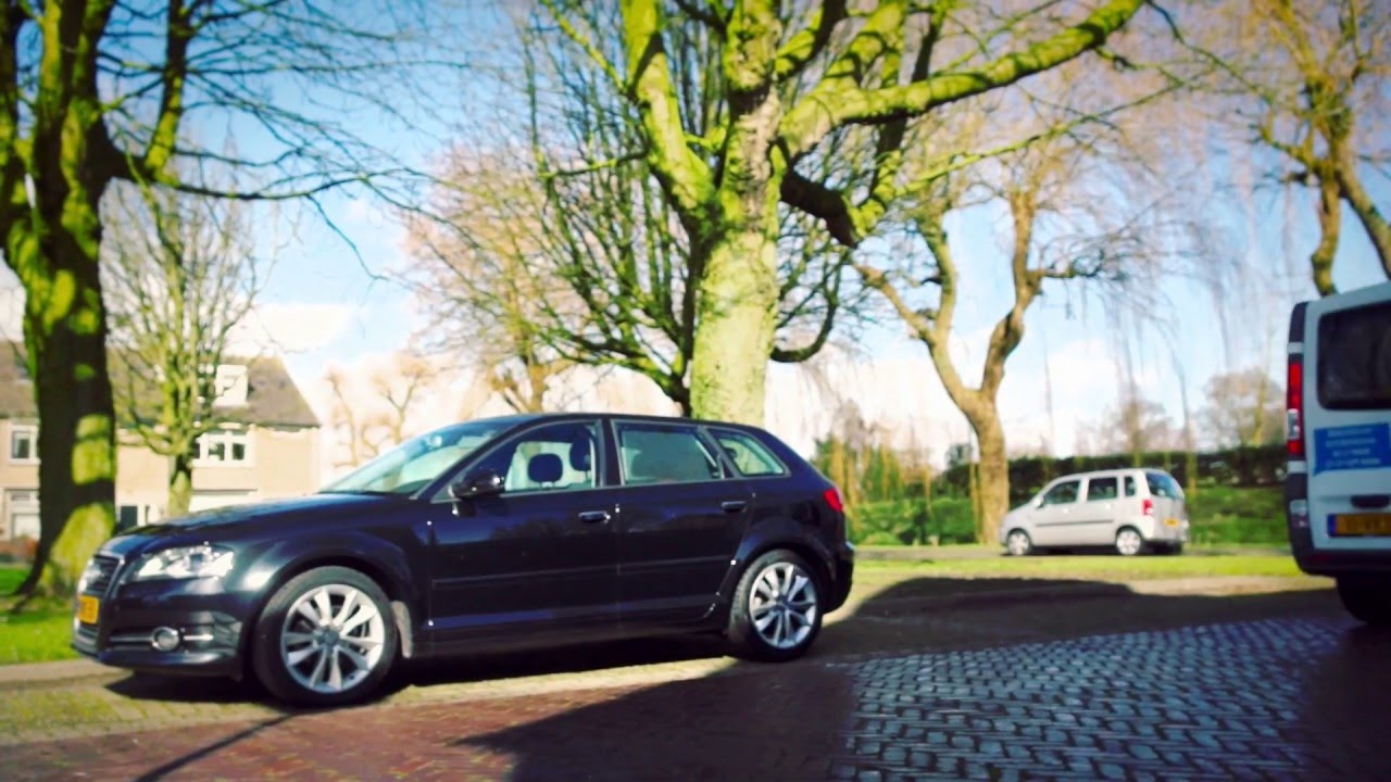 De Autostomerij - stoom reinigen auto - YouTube