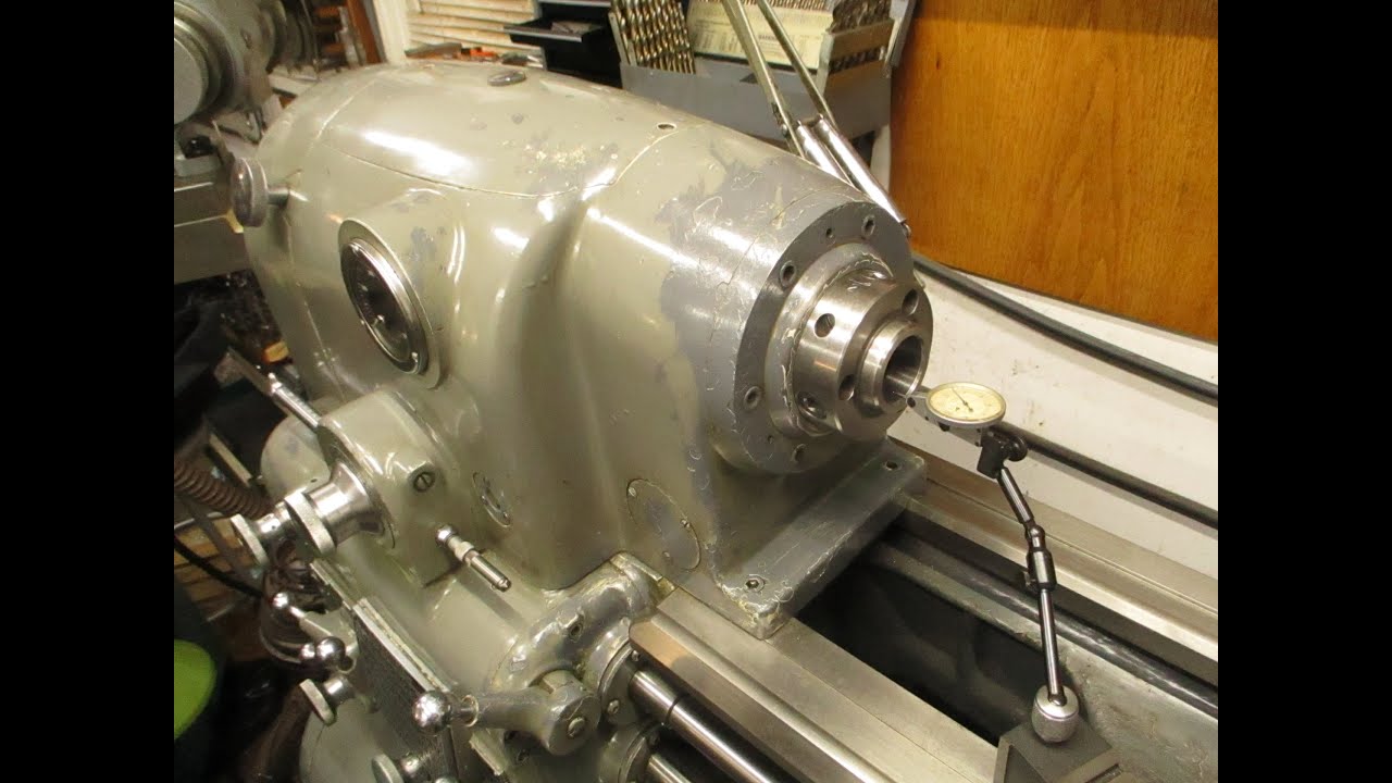 Engine Lathe vs Toolroom Lathe Spindle Nose Run-Out - YouTube