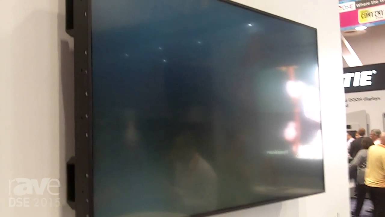 DSE 2015: DynaScan Details 55" DS551LT7 Ultra High Brightness LCD - YouTube