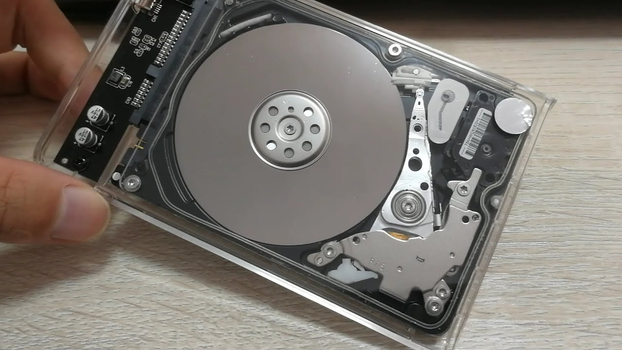 一个透明的机械硬盘 A transparent mechanical hard disk - YouTube
