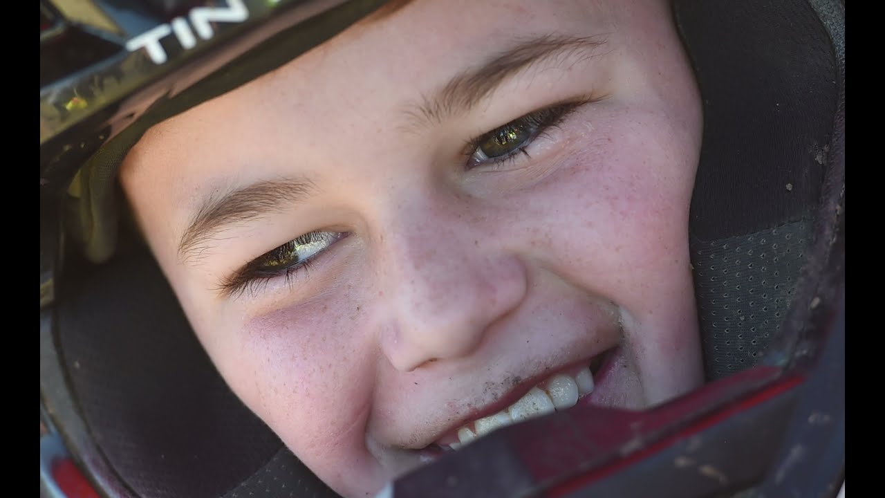 Team Dunlop Elite 2022: Eidan Steinbrecher - YouTube