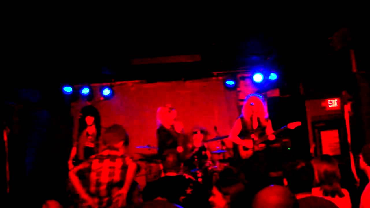 Whyte Python - Home Sweet Home - YouTube