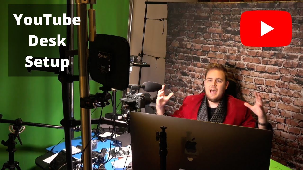 YouTuber Desk Setup - YouTube