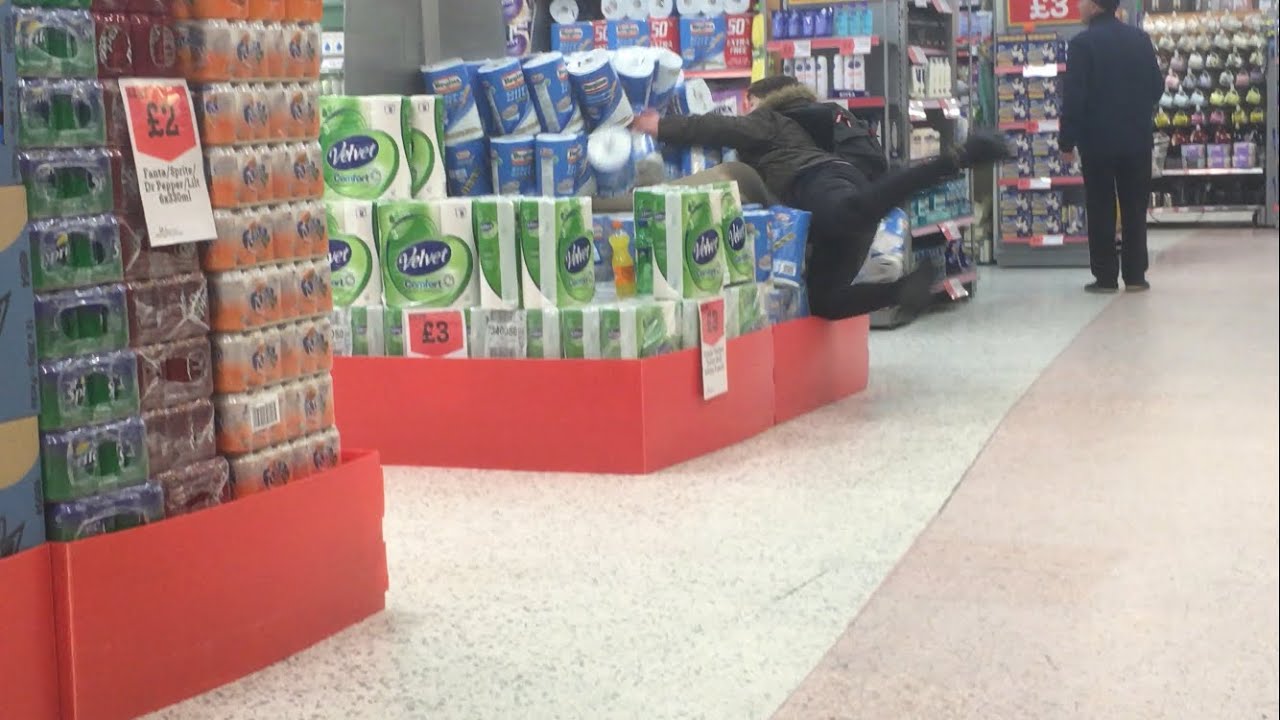 FALLING PRANK - YouTube