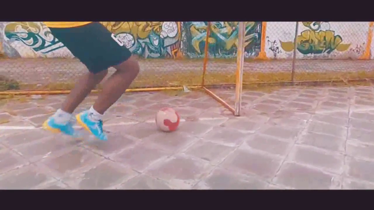 Freestyle futsal - YouTube