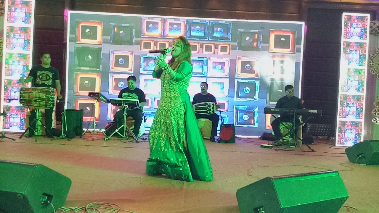 SHOWREEL SINGER SIMPLE SHARMA - YouTube