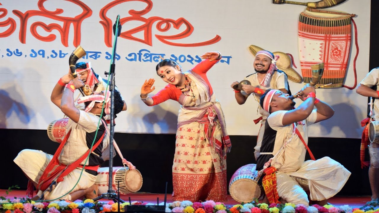 বৰবিহুৱতী প্ৰীতিৰাণী বৰগোহাঁই ধেমাজি || Prityrani borgohain Dhemaji ...
